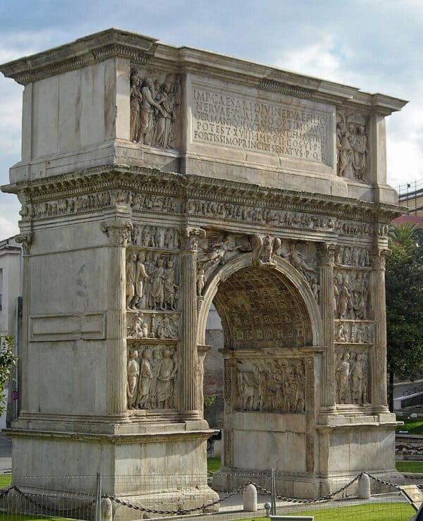 Roman architecture and the fabulous and monumental constructions