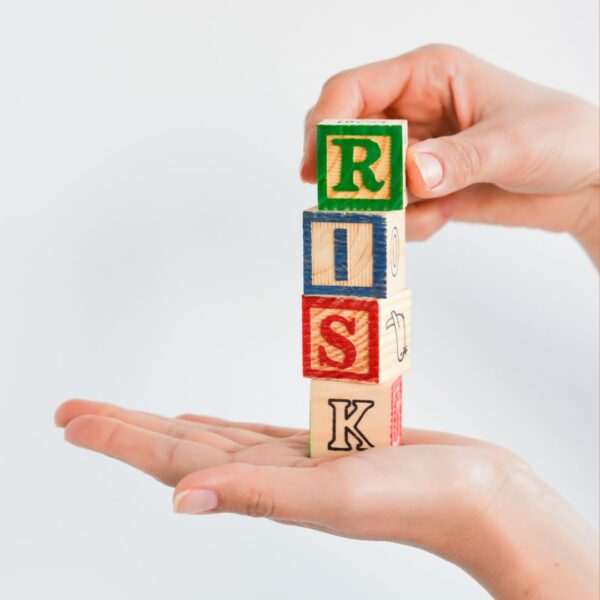 Preventive conservation - methods to a full risk program