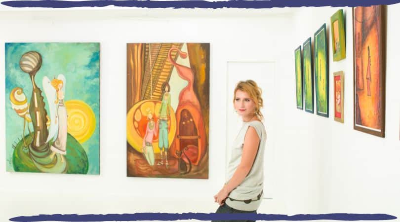 What is an exhibition curator - 4 stages of for the success