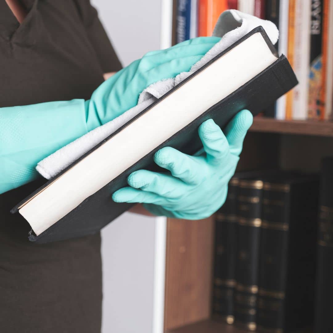 How to preserve old books - 7 key actions - Citaliarestauro